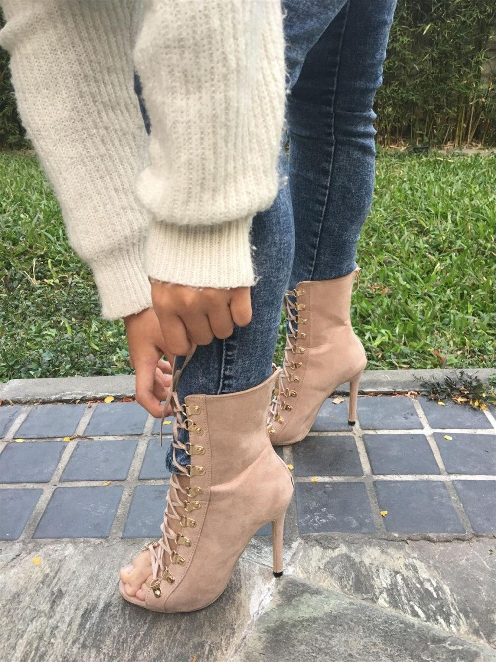 Laced Fire Gladiator Heels – Slim Wallet Company